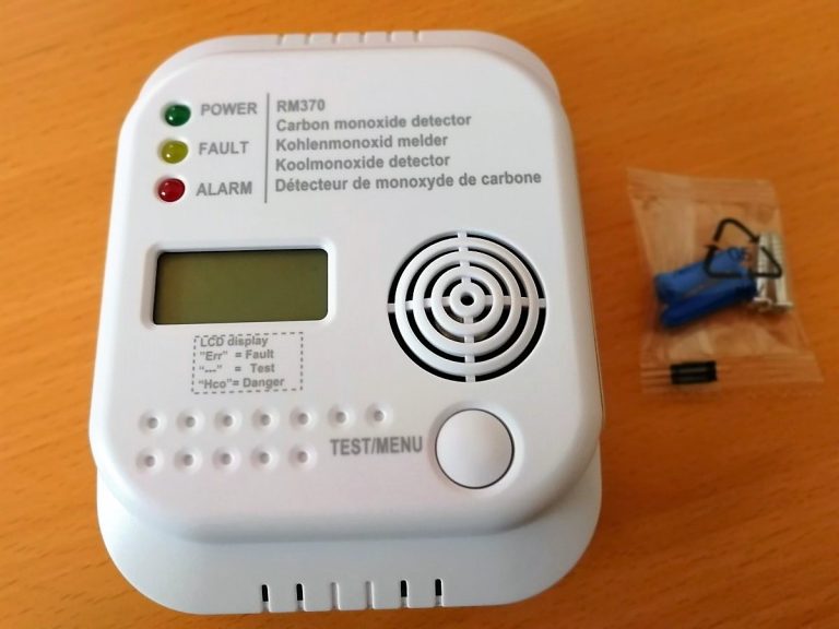 CO-Melder Montage: Wo und Wie Kohlenmonoxid Melder richtig anbringen ...